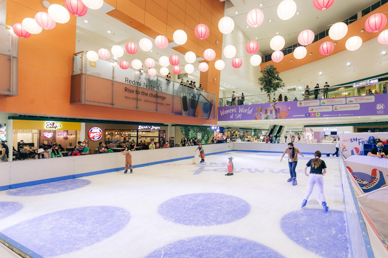 SM Fairview launches mini-ice rink - The Diarist.ph