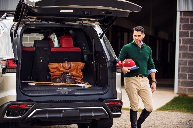 From golf gloves to leather stuff: Lexus gift ideas for dad - The ...
