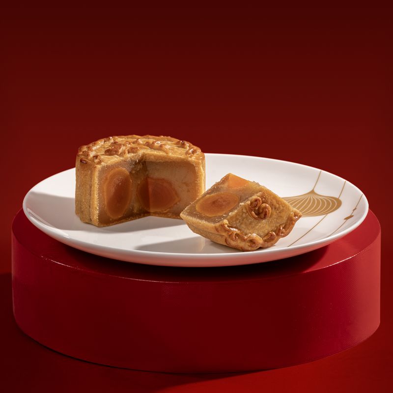 Choose your flavors at Mooncake Festival at Solaire Resort - The Diarist.ph