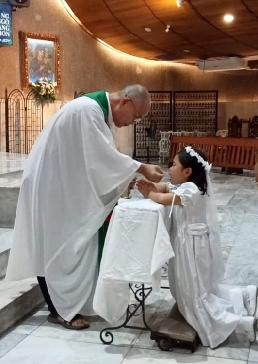 The ‘Running Priest’ now runs a farm - The Diarist.ph
