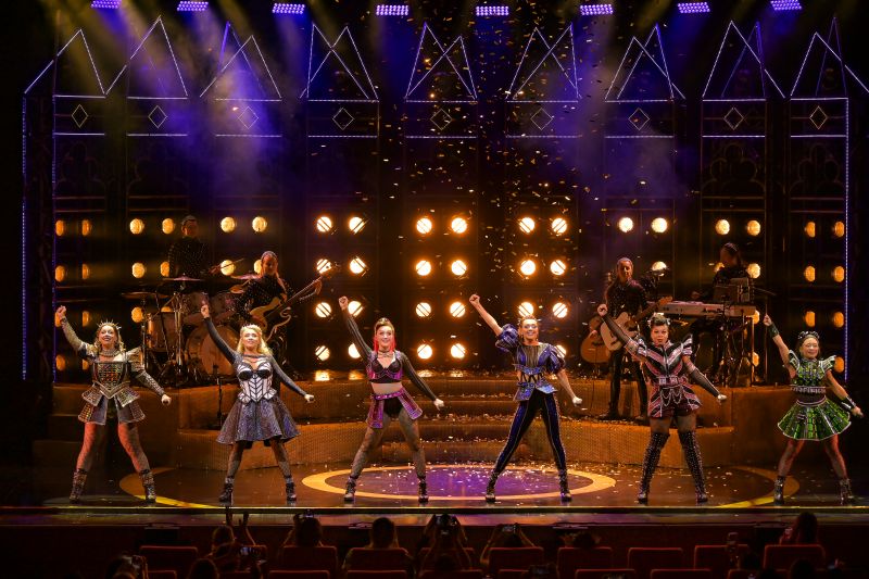 ‘Six the Musical’ frees your mind from stress - The Diarist.ph