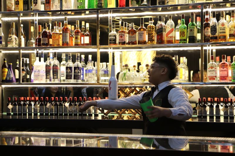 Benilde opens refurbished bar laboratory - The Diarist.ph