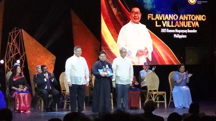 Fr. Flavie Villanueva: ‘Tinotokhang ang katotohanan, tinutokhang ang ...